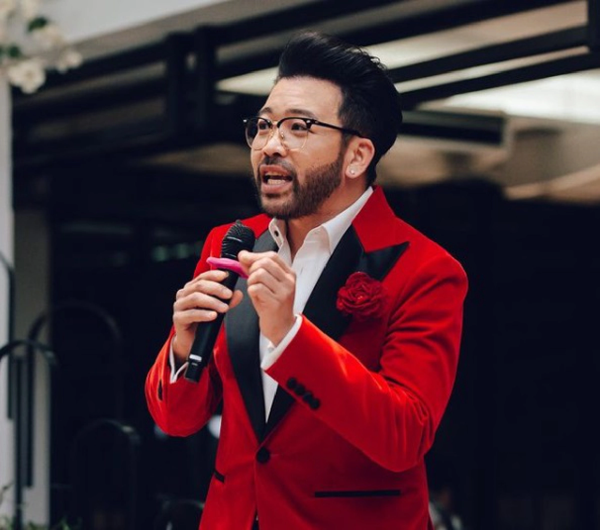 น้าเน็ก โพสต์ภาพตรวจโควิด-19 ด้วยตัวเอง เพจดังเตือนไม่ควรทำ