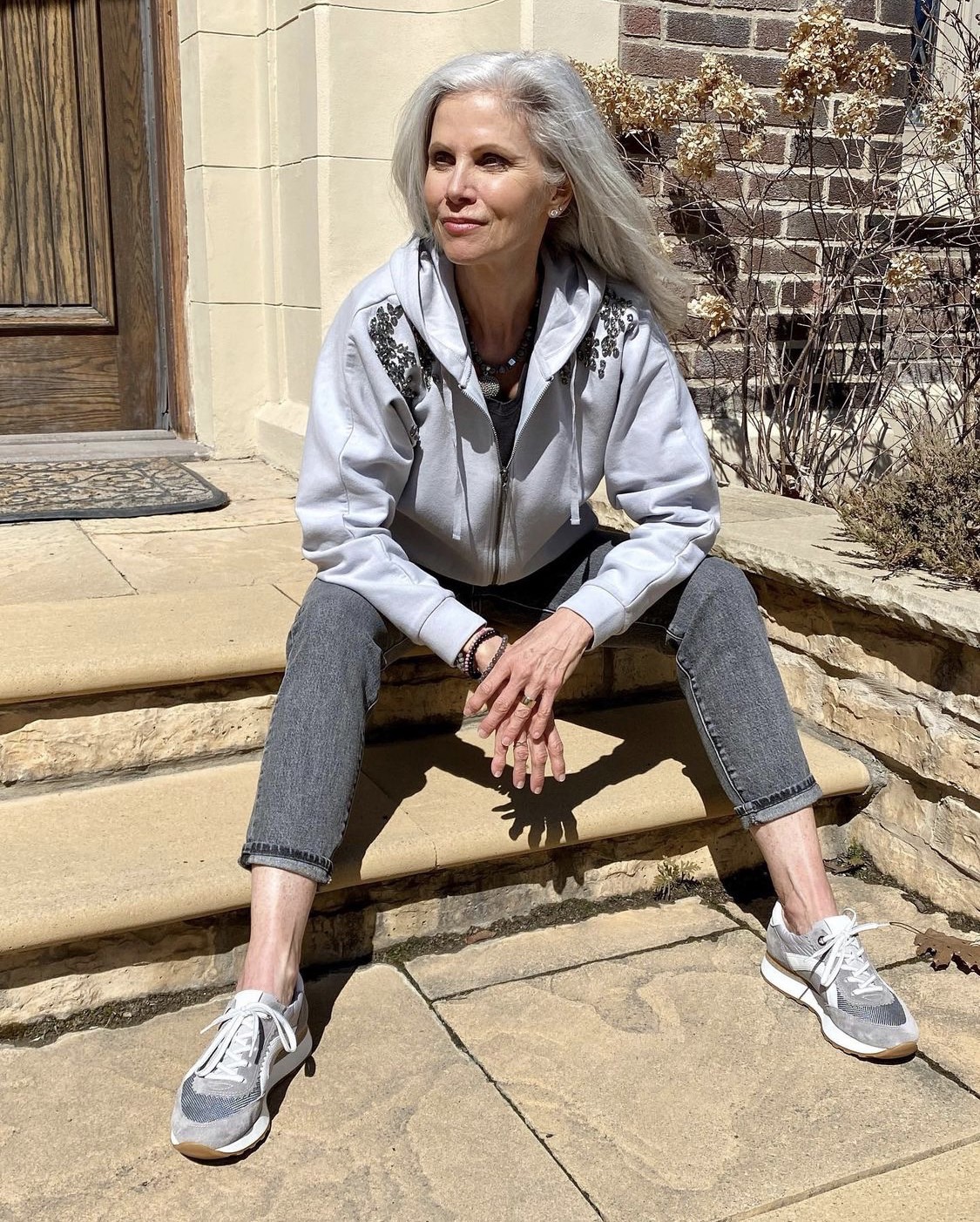 ยุคนี้ต้อง อินฟลูเอนเซอร์ รุ่นเดอะ! ทำลายทุกกฎความงาม อายุเป็นเพียงตัวเลข