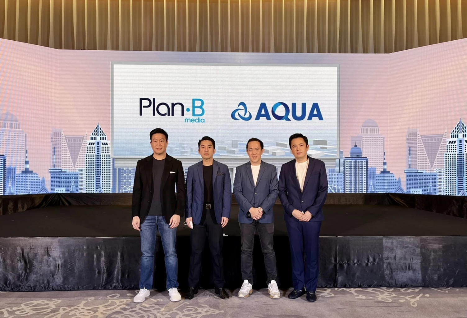 AQUA ขายธุรกิจป้ายและเข้าถือหุ้น PLANB ร่วมเป็นพันธมิตรเดินหน้าบุกอาเซียน