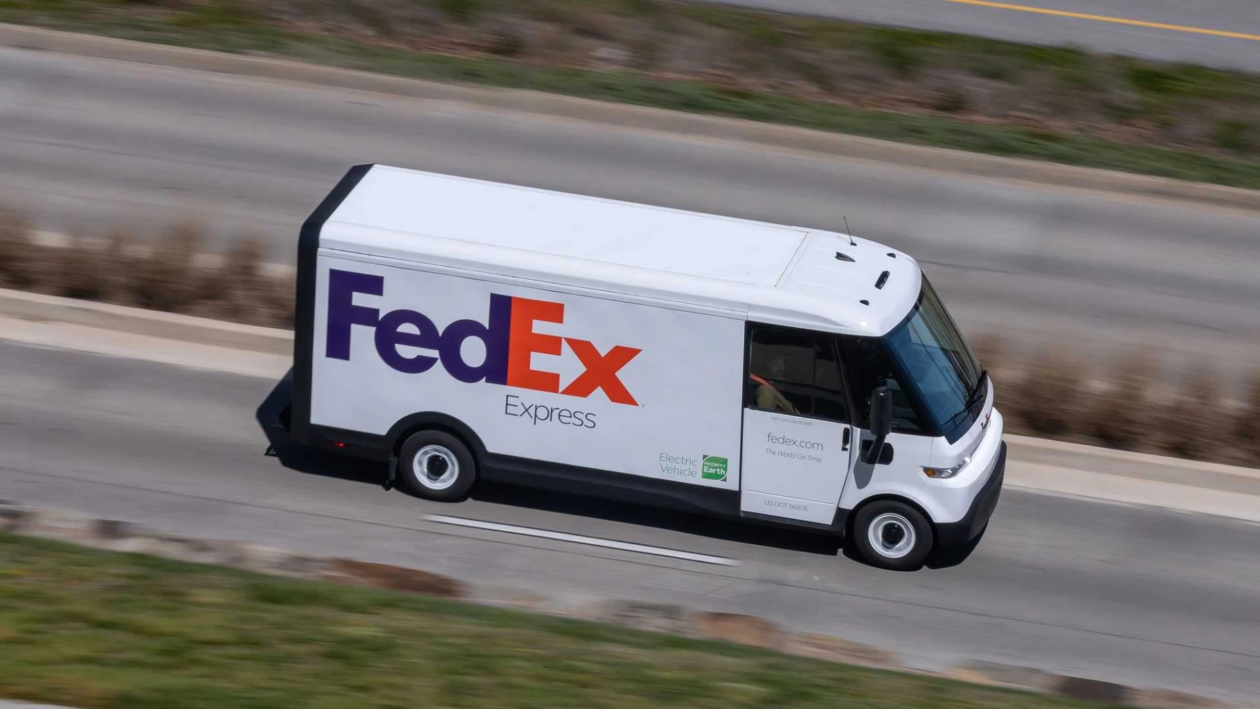 Fedex และ GM ร่วมทำลายสถิติโลก รถขนส่งไฟฟ้าเพื่อสิ่งแวดล้อม วางแผน Net Zero