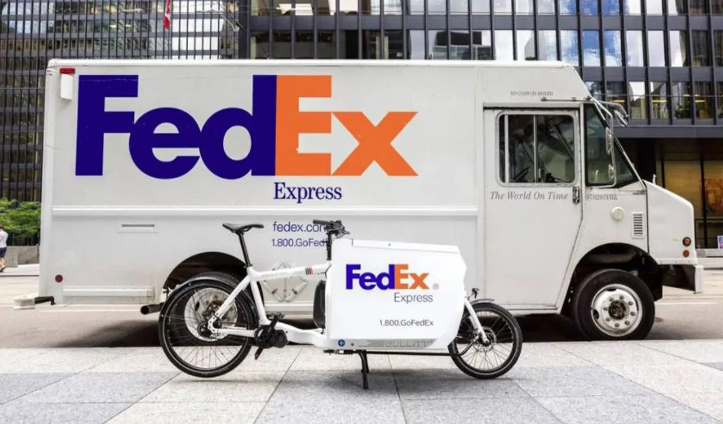 Fedex และ GM ร่วมทำลายสถิติโลก รถขนส่งไฟฟ้าเพื่อสิ่งแวดล้อม วางแผน Net Zero