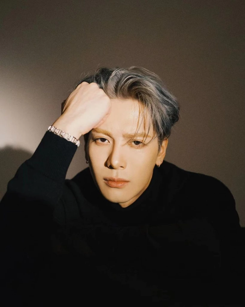 ต้นสังกัด "แจ็คสัน หวัง" แจงชัด! ไม่มีบัตรทานข้าวกับศิลปิน ในศึกแดงเดือด