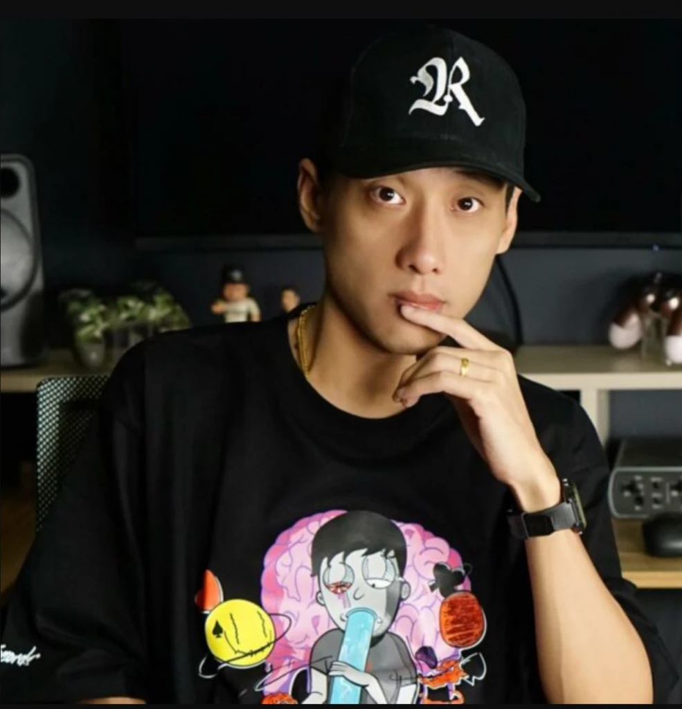 P9D รีบขอโทษแทบไม่ทัน หลังทัวร์ลง ปมโพสต์พระตุ๊ดเพิ่งสึก คล้ายเหน็บ แพรรี่