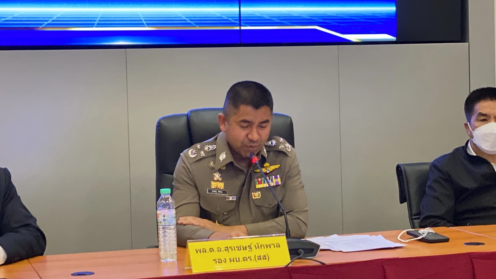 บิ๊กโจ๊กชี้ ปลัดอำเภอเชียงดาวรับเงิน 2 แสน 5 หมื่น สวมบัตรให้ ชาวจีน