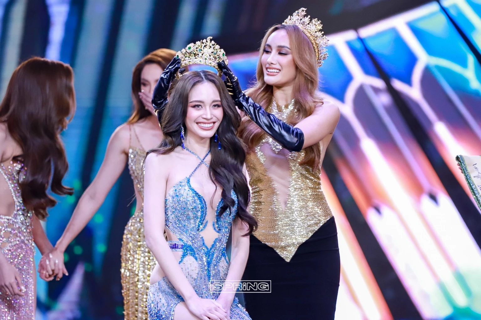 ประมวลภาพ MGT 2023 รอบไฟนอล อุ้ม ทวีพร คว้ามงกุฎ มิสแกรนด์ ไทยแลนด์ 2023