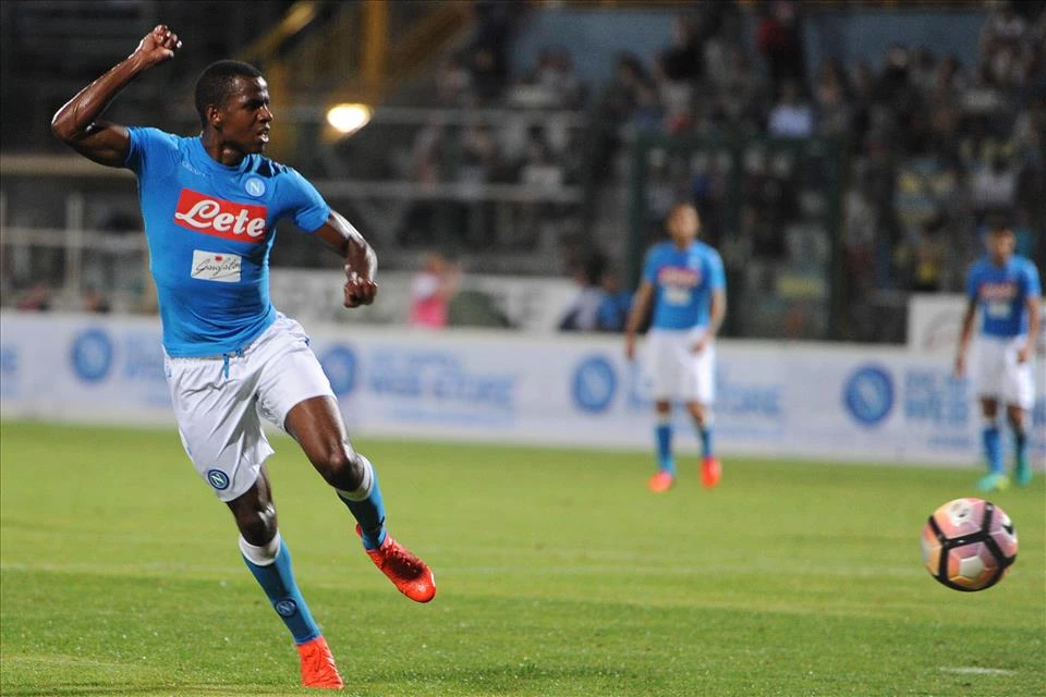 Nicolao Dumitru Cardoso อดีตปีก "นาโปลี" ว่าที่แข้งใหม่บุรีรัมย์ ยูไนเต็ด