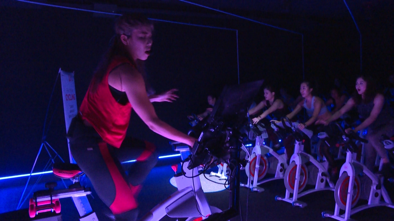 เทรนด์ฮิต! ปั่นจักรยานตามบีท "Rhythm cycling"