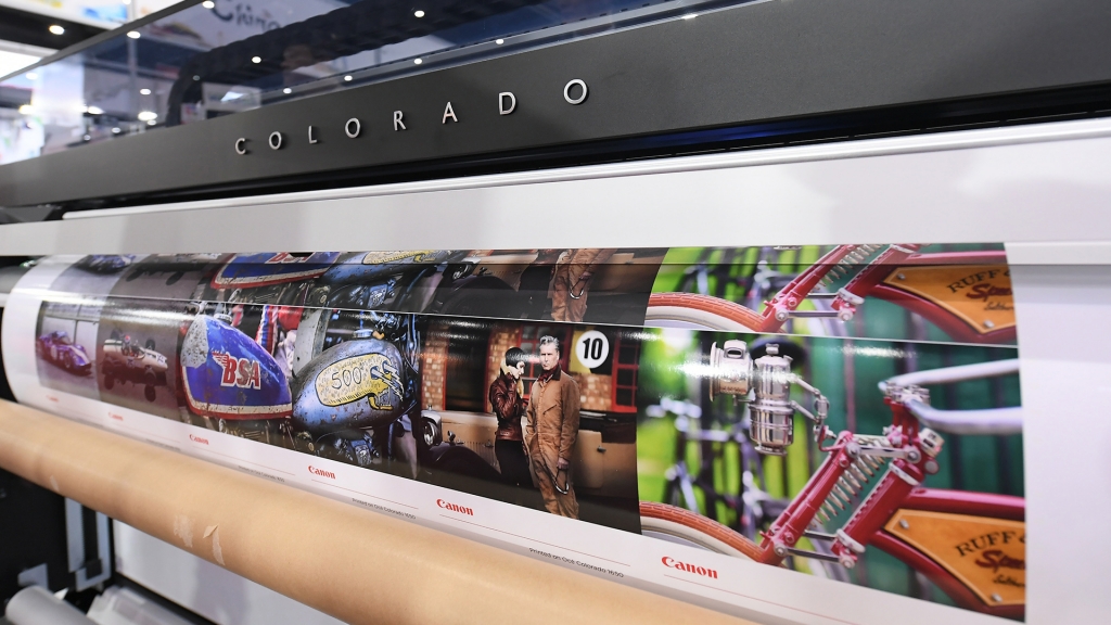 Océ Colorado 1650 เครื่องพิมพ์ในฝัน หน้ากว้างถึง 64นิ้ว!!