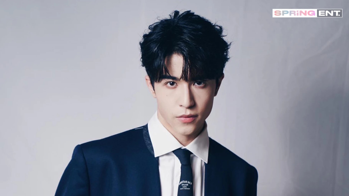 แพทริค INTO1 หนุ่มไทยสุดเก่ง สอบผ่านภาษาจีน HSK5 แฟนๆ ยินดีจนติดเทรนด์ Weibo